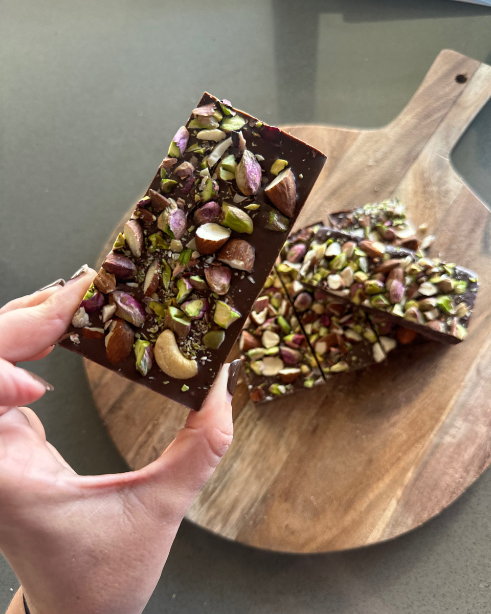 Mere Postpartum Collagen Chocolate Bar – Mere Botanicals